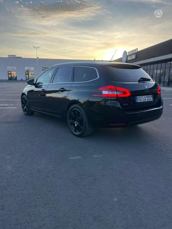 Melns Peugeot 308 2018 Kauņa, ar dzinēja tilpumu 1.56 L un nobraukumu 303 tūkst. km par 4999 €, foto 7 vietnē AUTOMOTO.COM.LV