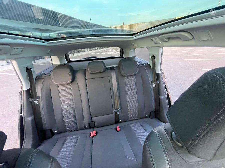 Melns Peugeot 308 2018 Kauņa, ar dzinēja tilpumu 1.56 L un nobraukumu 303 tūkst. km par 4999 €, foto 17 vietnē AUTOMOTO.COM.LV