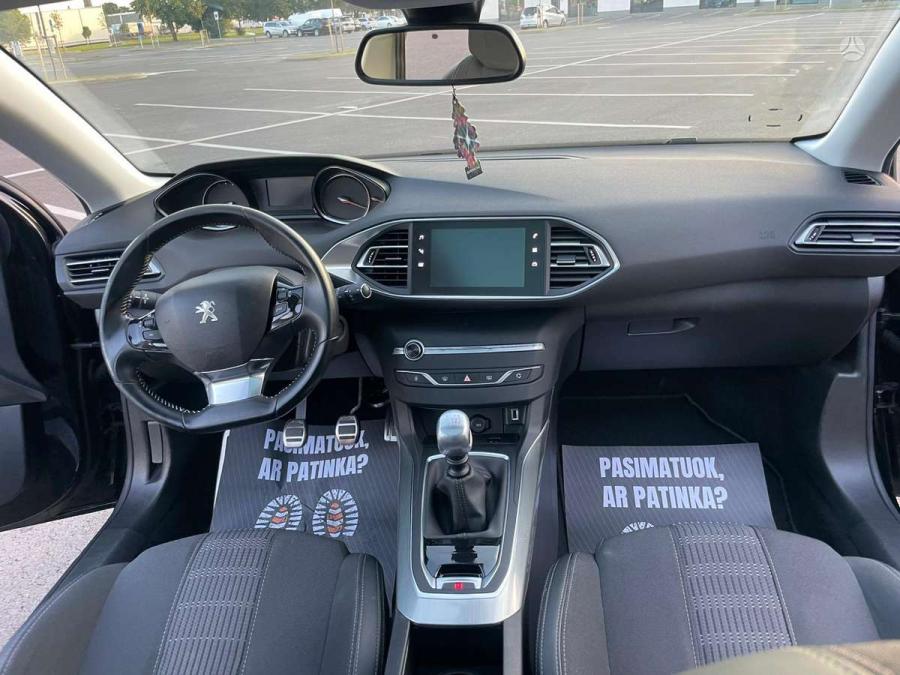 Melns Peugeot 308 2018 Kauņa, ar dzinēja tilpumu 1.56 L un nobraukumu 303 tūkst. km par 4999 €, foto 30 vietnē AUTOMOTO.COM.LV