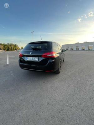 Melns Peugeot 308 2018 Kauņa, ar dzinēja tilpumu 1.56 L un nobraukumu 303 tūkst. km par 4999 €, foto 32 vietnē AUTOMOTO.COM.LV
