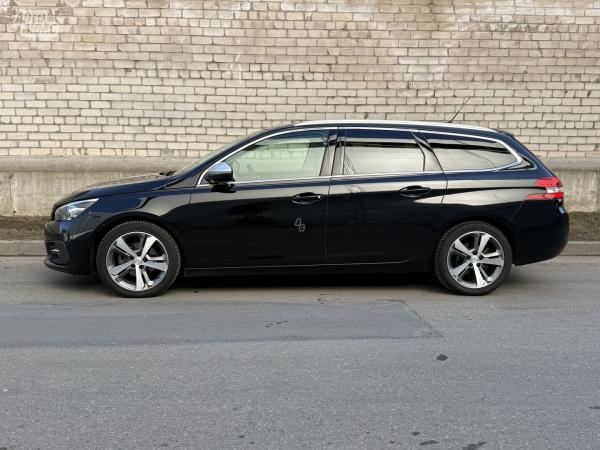 Melns Peugeot 308 2019 Viļņa, ar dzinēja tilpumu 1.50 L un nobraukumu 208 tūkst. km par 6100 €, foto 6 vietnē AUTOMOTO.COM.LV