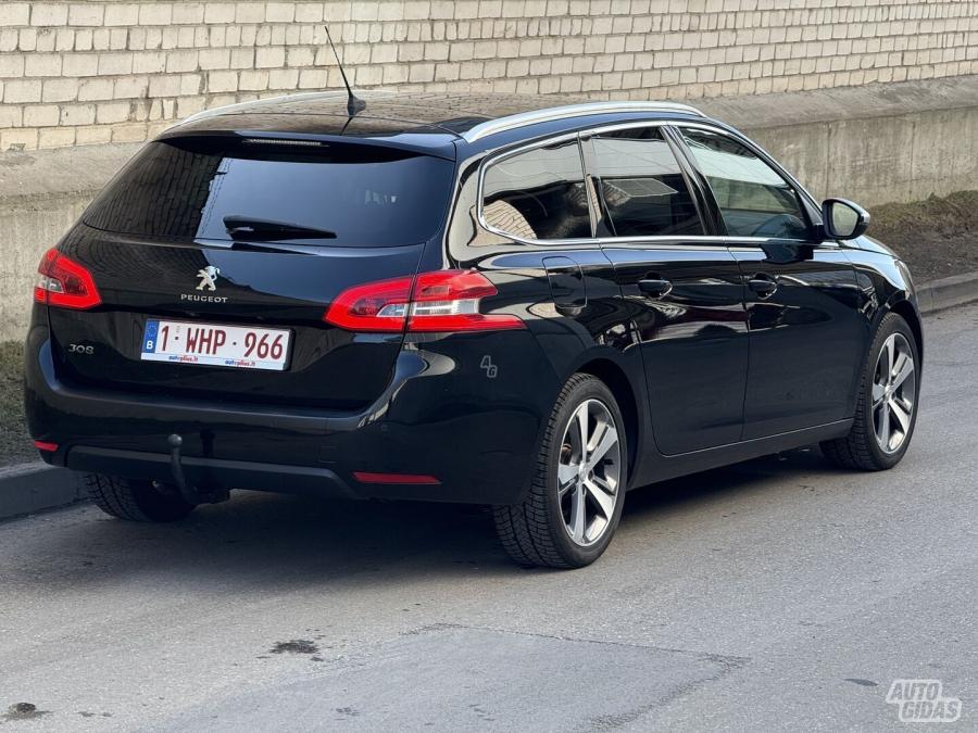 Melns Peugeot 308 2019 Viļņa, ar dzinēja tilpumu 1.50 L un nobraukumu 208 tūkst. km par 6100 €, foto 12 vietnē AUTOMOTO.COM.LV