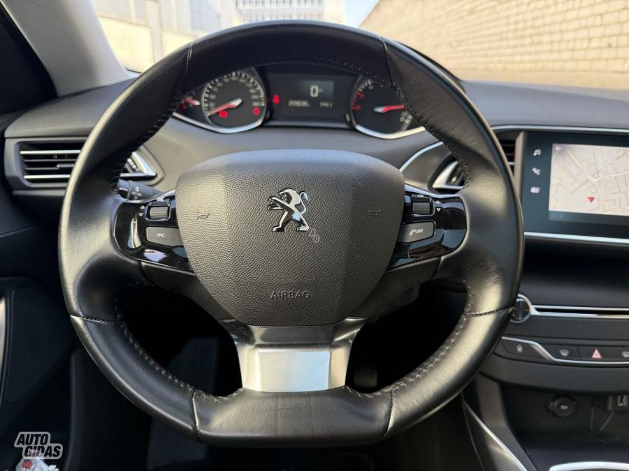 Melns Peugeot 308 2019 Viļņa, ar dzinēja tilpumu 1.50 L un nobraukumu 208 tūkst. km par 6100 €, foto 15 vietnē AUTOMOTO.COM.LV