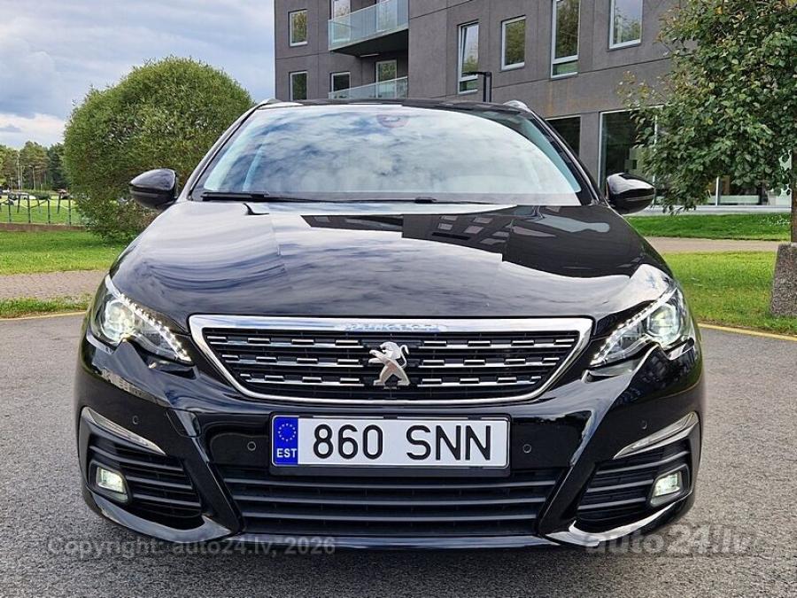 Black Peugeot 308 2019 in Tallinn, with an engine capacity of 1.20 L and mileage of 126 thousand km for 10990 €, photo 4 on AUTOMOTO.COM.LV