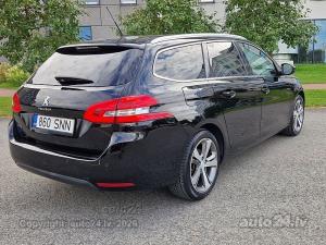 Black Peugeot 308 2019 in Tallinn, with an engine capacity of 1.20 L and mileage of 126 thousand km for 10990 €, photo 9 on AUTOMOTO.COM.LV