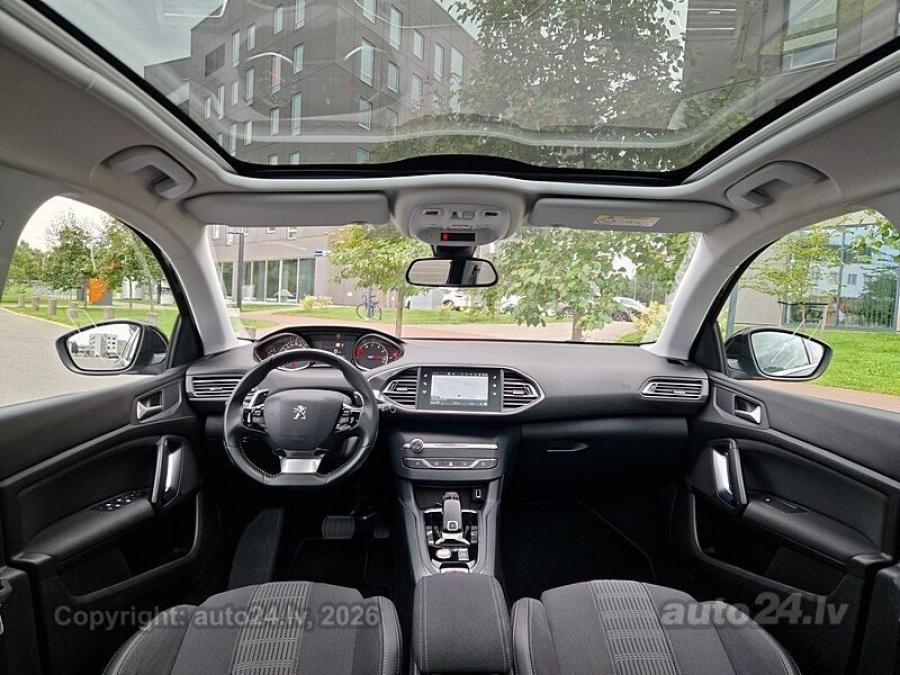 Black Peugeot 308 2019 in Tallinn, with an engine capacity of 1.20 L and mileage of 126 thousand km for 10990 €, photo 17 on AUTOMOTO.COM.LV