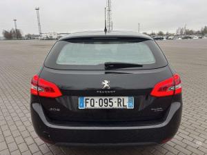 Black Peugeot 308 2020 in Marijampole, with an engine capacity of 1.50 L and mileage of 202 thousand km for 5700 €, photo 5 on AUTOMOTO.COM.LV