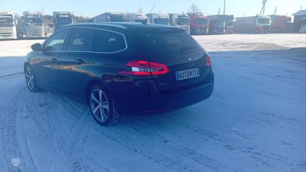 Black Peugeot 308 2020 in Taurage, with an engine capacity of 1.50 L and mileage of 220 thousand km for 5999 €, photo 7 on AUTOMOTO.COM.LV