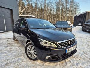 Black Peugeot 308 2020 in Utena, with an engine capacity of 1.50 L and mileage of 233 thousand km for 5990 €, photo 2 on AUTOMOTO.COM.LV