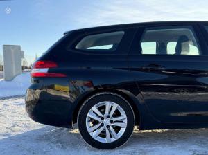 Black Peugeot 308 2020 in Taurage, with an engine capacity of 1.50 L and mileage of 189 thousand km for 5600 €, photo 14 on AUTOMOTO.COM.LV