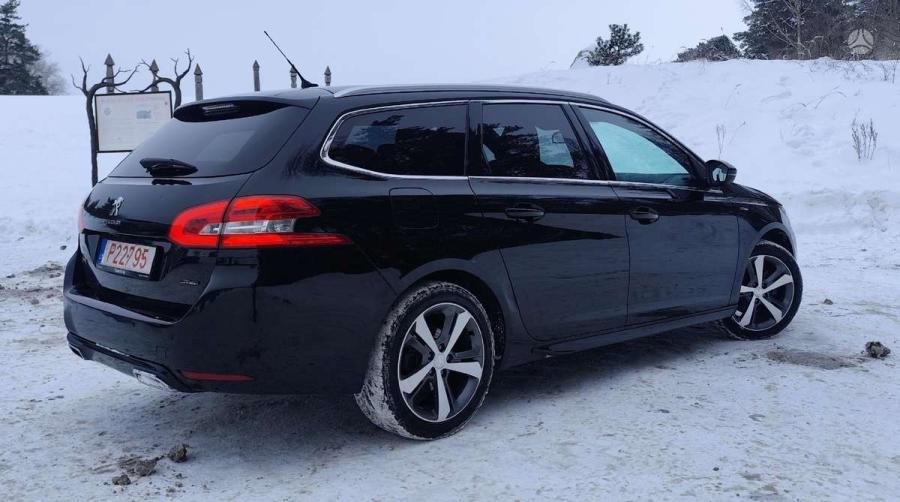 Black Peugeot 308 2020 in Siauliai, with an engine capacity of 1.50 L and mileage of 231 thousand km for 7900 €, photo 4 on AUTOMOTO.COM.LV