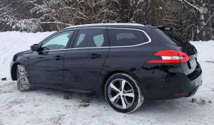 Black Peugeot 308 2020 in Siauliai, with an engine capacity of 1.50 L and mileage of 231 thousand km for 7900 €, photo 5 on AUTOMOTO.COM.LV