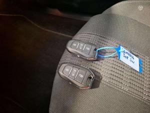 Melns Peugeot 308 2020 Viļņa, ar dzinēja tilpumu 1.50 L un nobraukumu 169 tūkst. km par 7900 €, foto 7 vietnē AUTOMOTO.COM.LV