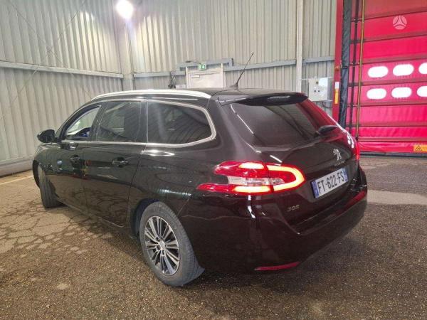 Black Peugeot 308 2020 in Vilnius, with an engine capacity of 1.50 L and mileage of 169 thousand km for 7900 €, photo 9 on AUTOMOTO.COM.LV