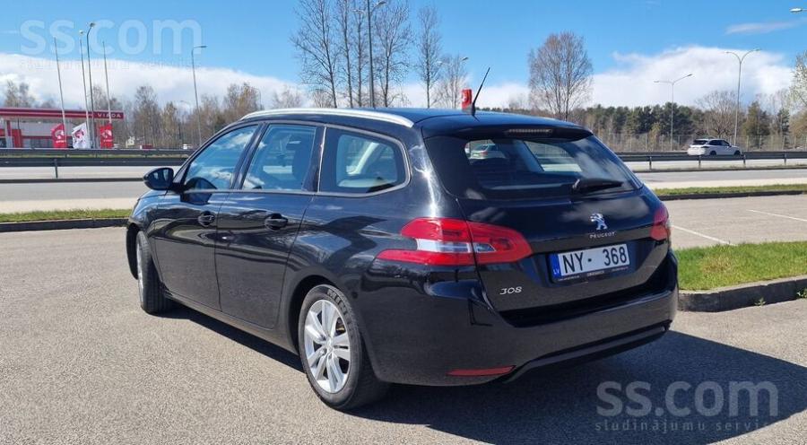 Melns Peugeot 308 2020 Rīga, ar dzinēja tilpumu 1.50 L un nobraukumu 149 tūkst. km par 7400 €, foto 5 vietnē AUTOMOTO.COM.LV