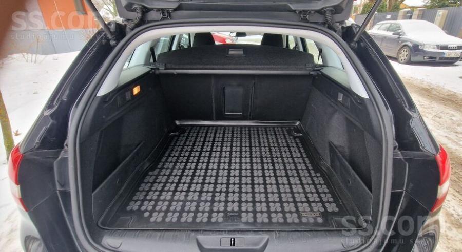 Melns Peugeot 308 2020 Rīga, ar dzinēja tilpumu 1.50 L un nobraukumu 149 tūkst. km par 7400 €, foto 11 vietnē AUTOMOTO.COM.LV