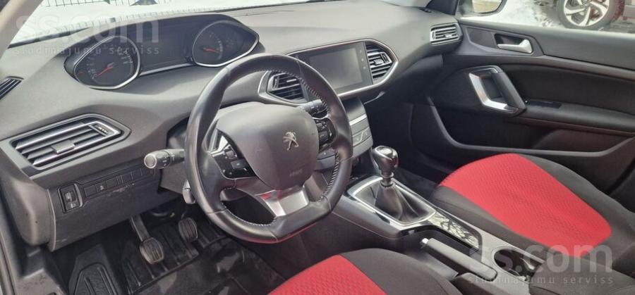Melns Peugeot 308 2020 Rīga, ar dzinēja tilpumu 1.50 L un nobraukumu 149 tūkst. km par 7400 €, foto 14 vietnē AUTOMOTO.COM.LV
