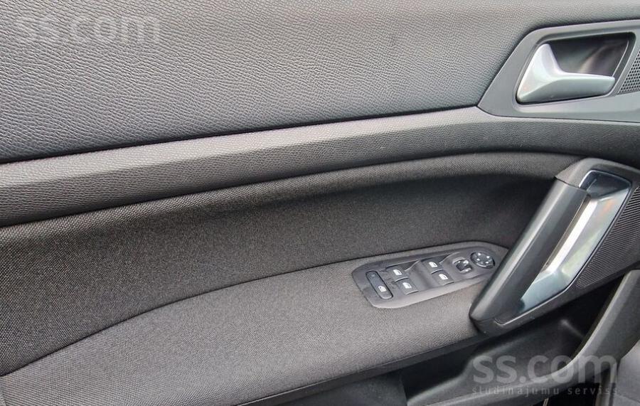 Melns Peugeot 308 2020 Rīga, ar dzinēja tilpumu 1.50 L un nobraukumu 149 tūkst. km par 7400 €, foto 17 vietnē AUTOMOTO.COM.LV