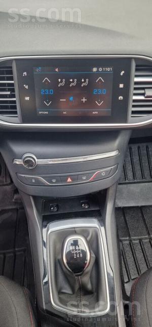 Melns Peugeot 308 2020 Rīga, ar dzinēja tilpumu 1.50 L un nobraukumu 149 tūkst. km par 7400 €, foto 18 vietnē AUTOMOTO.COM.LV