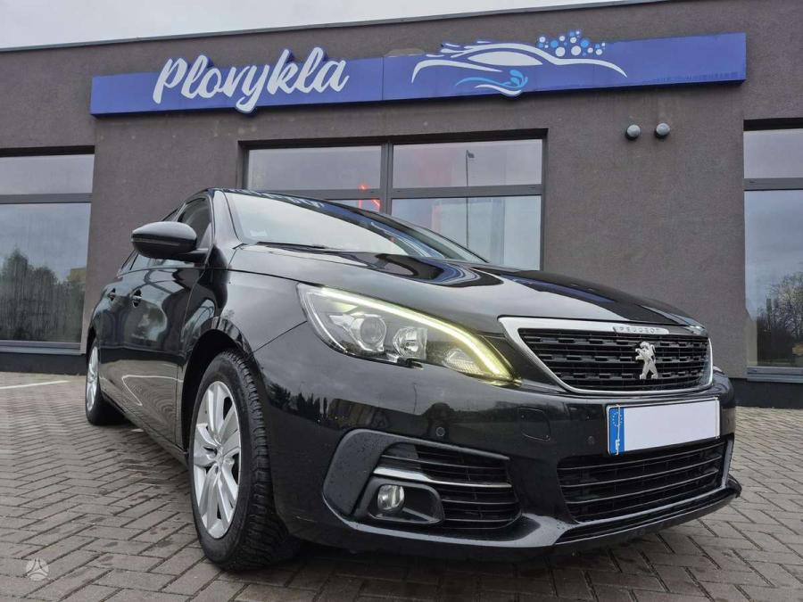 Black Peugeot 308 2021 in Taurage, with an engine capacity of 1.50 L and mileage of 182 thousand km for 5999 €, photo 2 on AUTOMOTO.COM.LV