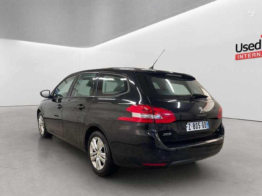 Melns Peugeot 308 2021 Marijampole, ar dzinēja tilpumu 1.50 L un nobraukumu 198 tūkst. km par 7623 €, foto 6 vietnē AUTOMOTO.COM.LV