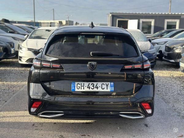 Black Peugeot 308 2022 in Vilnius, with an engine capacity of 1.20 L and mileage of 146 thousand km for 12099 €, photo 5 on AUTOMOTO.COM.LV