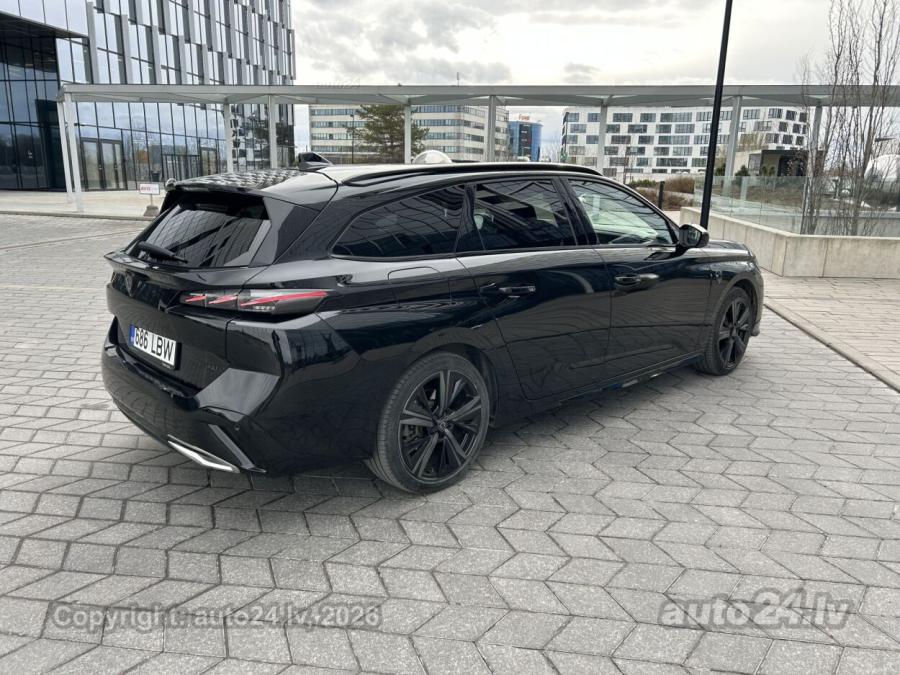 Melns Peugeot 308 2022 Tallina, ar dzinēja tilpumu 1.60 L un nobraukumu 87 tūkst. km par 27800 €, foto 10 vietnē AUTOMOTO.COM.LV