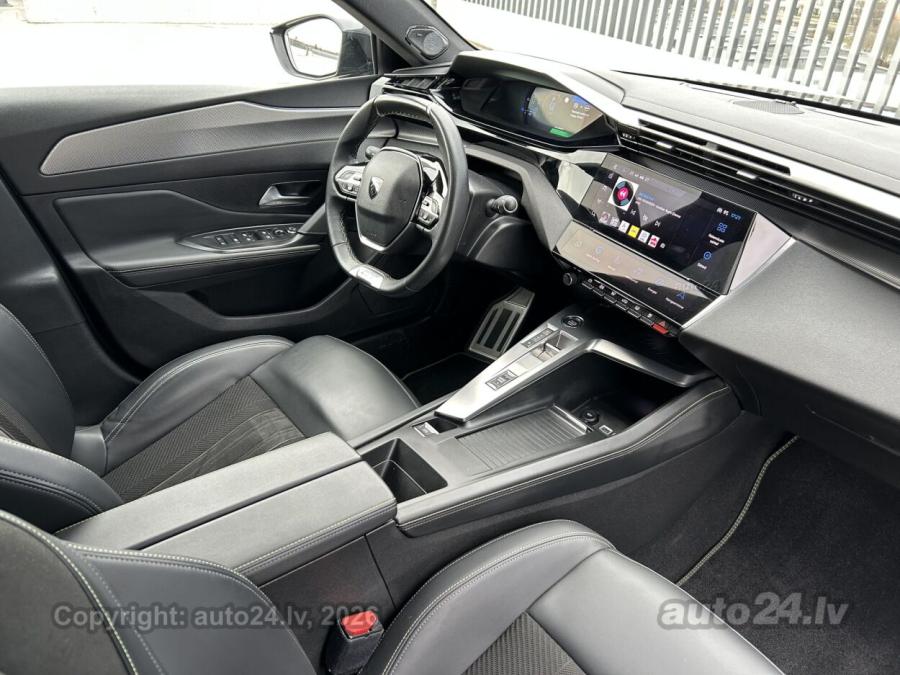 Melns Peugeot 308 2022 Tallina, ar dzinēja tilpumu 1.60 L un nobraukumu 87 tūkst. km par 27800 €, foto 19 vietnē AUTOMOTO.COM.LV