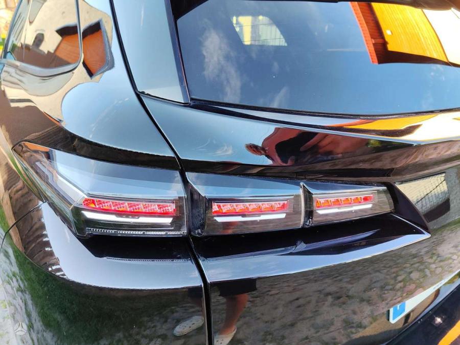 Melns Peugeot 308 2022 Marijampole, ar dzinēja tilpumu 1.20 L un nobraukumu 97 tūkst. km par 12457 €, foto 10 vietnē AUTOMOTO.COM.LV