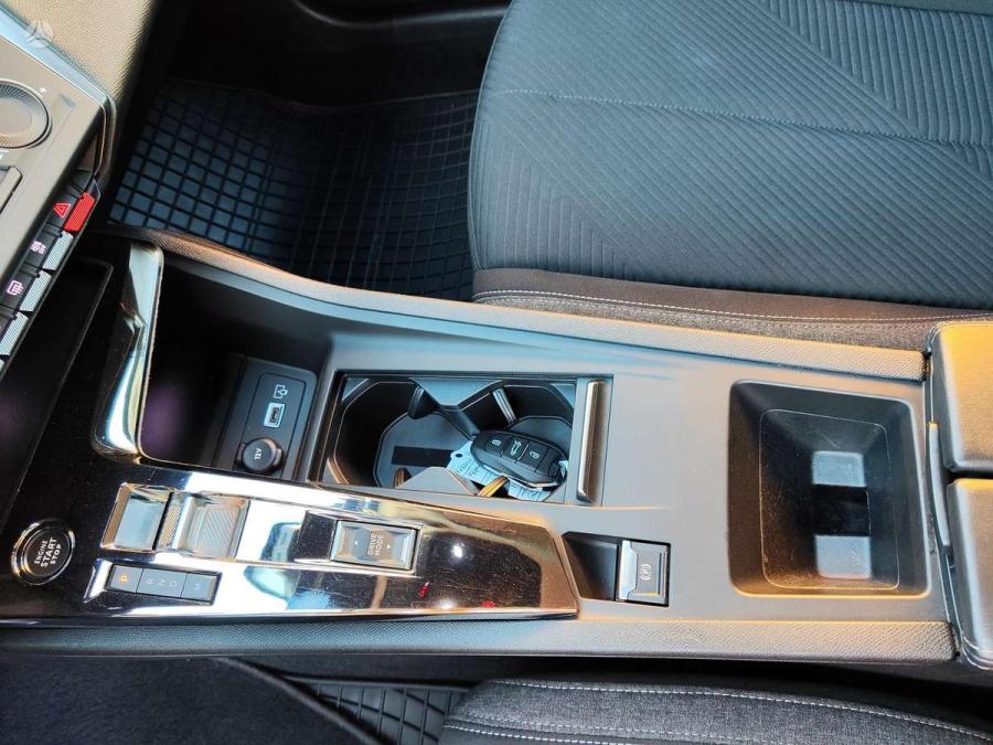 Melns Peugeot 308 2022 Marijampole, ar dzinēja tilpumu 1.20 L un nobraukumu 97 tūkst. km par 12457 €, foto 22 vietnē AUTOMOTO.COM.LV