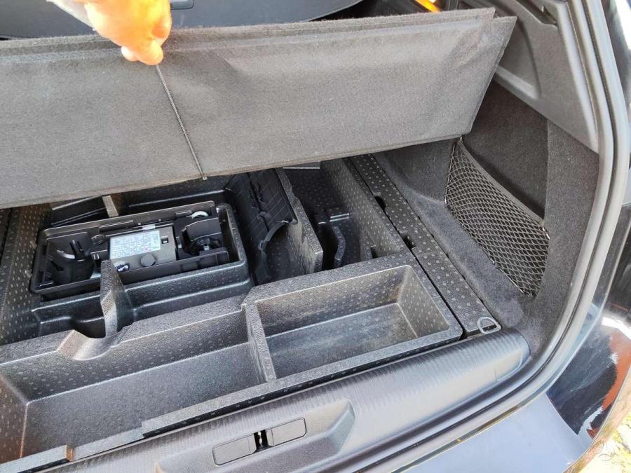 Melns Peugeot 308 2022 Marijampole, ar dzinēja tilpumu 1.20 L un nobraukumu 97 tūkst. km par 12457 €, foto 32 vietnē AUTOMOTO.COM.LV