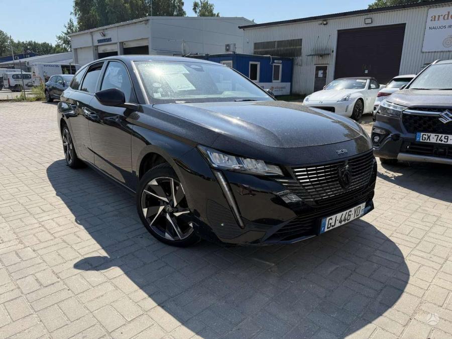 Melns Peugeot 308 2022 Kauņa, ar dzinēja tilpumu 1.20 L un nobraukumu 114 tūkst. km par 13189 €, foto 1 vietnē AUTOMOTO.COM.LV