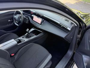 Black Peugeot 308 2022 in Taurage, with an engine capacity of 1.20 L and mileage of 150 thousand km for 8700 €, photo 12 on AUTOMOTO.COM.LV
