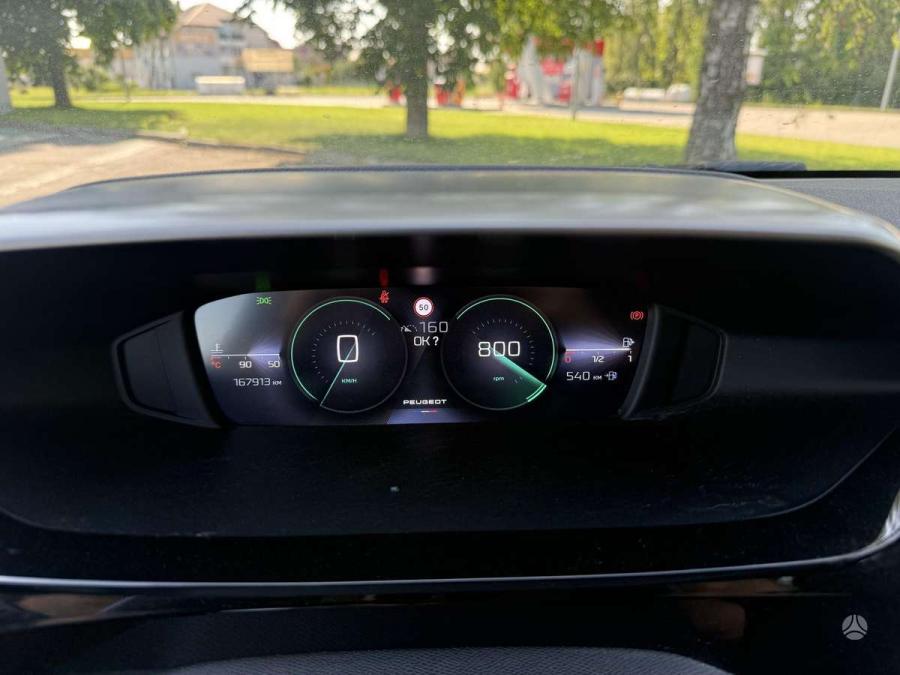 Black Peugeot 308 2022 in Taurage, with an engine capacity of 1.20 L and mileage of 150 thousand km for 8700 €, photo 17 on AUTOMOTO.COM.LV