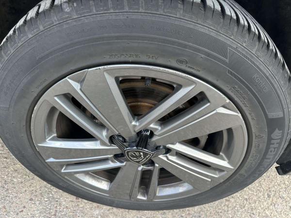 Black Peugeot 308 2022 in Vilnius, with an engine capacity of 1.20 L and mileage of 145 thousand km for 10042 €, photo 8 on AUTOMOTO.COM.LV