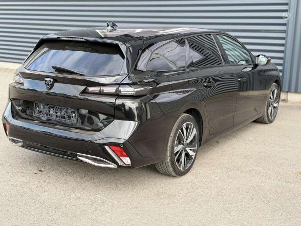 Melns Peugeot 308 2022 Tauragė, ar dzinēja tilpumu 1.50 L un nobraukumu 122 tūkst. km par 13200 €, foto 8 vietnē AUTOMOTO.COM.LV