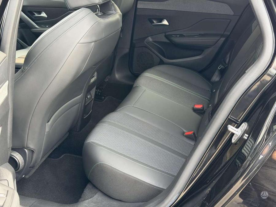Black Peugeot 308 2022 in Taurage, with an engine capacity of 1.50 L and mileage of 122 thousand km for 13200 €, photo 11 on AUTOMOTO.COM.LV