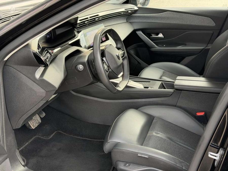 Black Peugeot 308 2022 in Taurage, with an engine capacity of 1.50 L and mileage of 122 thousand km for 13200 €, photo 12 on AUTOMOTO.COM.LV