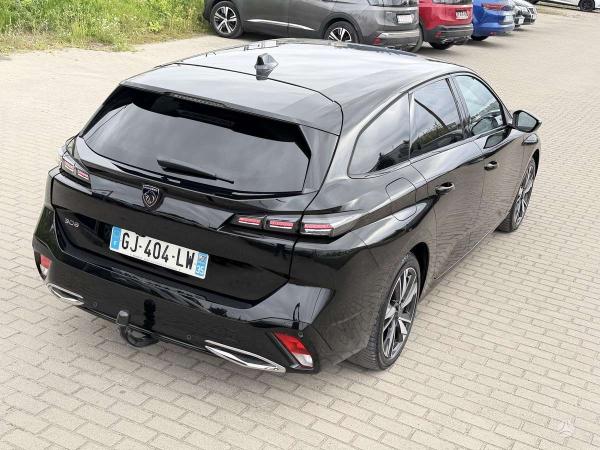Melns Peugeot 308 2022 Marijampole, ar dzinēja tilpumu 1.20 L un nobraukumu 139 tūkst. km par 12947 €, foto 10 vietnē AUTOMOTO.COM.LV