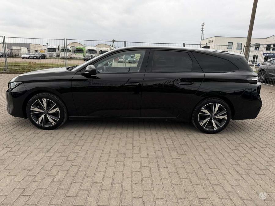 Melns Peugeot 308 2022 Marijampole, ar dzinēja tilpumu 1.20 L un nobraukumu 139 tūkst. km par 12947 €, foto 17 vietnē AUTOMOTO.COM.LV