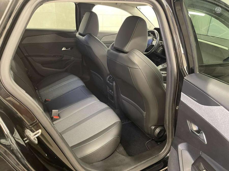 Melns Peugeot 308 2022 Marijampole, ar dzinēja tilpumu 1.20 L un nobraukumu 191 tūkst. km par 11955 €, foto 10 vietnē AUTOMOTO.COM.LV