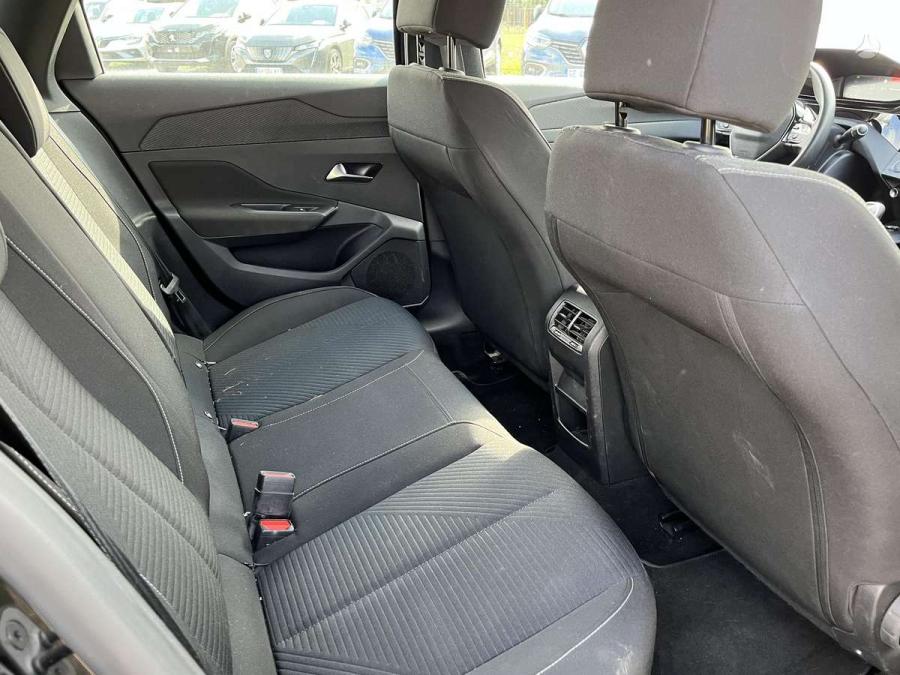 Black Peugeot 308 2022 in Vilnius, with an engine capacity of 1.20 L and mileage of 183 thousand km for 9317 €, photo 12 on AUTOMOTO.COM.LV