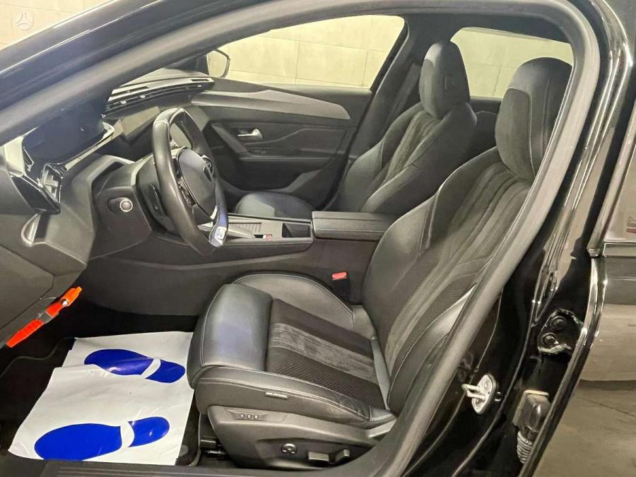 Black Peugeot 308 2022 in Marijampole, with an engine capacity of 1.20 L and mileage of 132 thousand km for 14514 €, photo 8 on AUTOMOTO.COM.LV