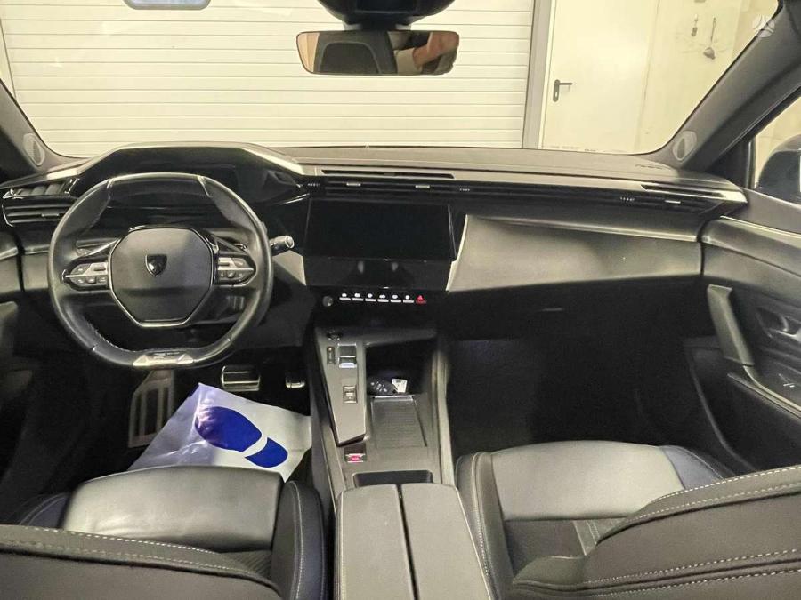 Black Peugeot 308 2022 in Marijampole, with an engine capacity of 1.20 L and mileage of 132 thousand km for 14514 €, photo 9 on AUTOMOTO.COM.LV