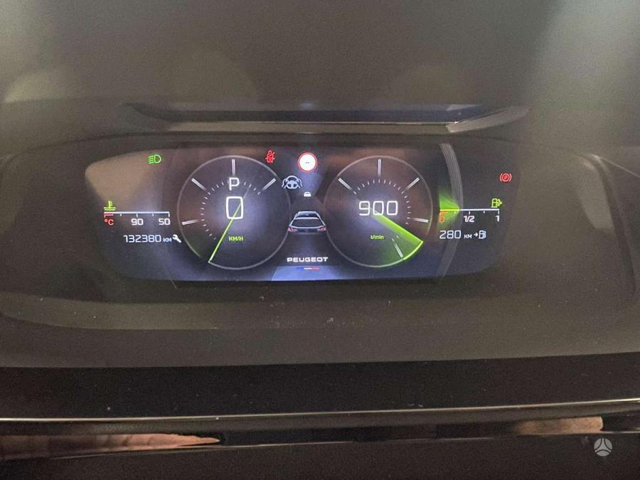 Black Peugeot 308 2022 in Marijampole, with an engine capacity of 1.20 L and mileage of 132 thousand km for 14514 €, photo 15 on AUTOMOTO.COM.LV