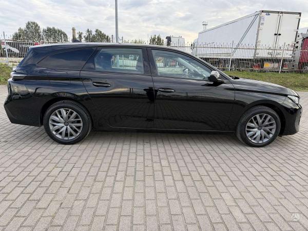 Black Peugeot 308 2022 in Marijampole, with an engine capacity of 1.20 L and mileage of 131 thousand km for 10164 €, photo 8 on AUTOMOTO.COM.LV