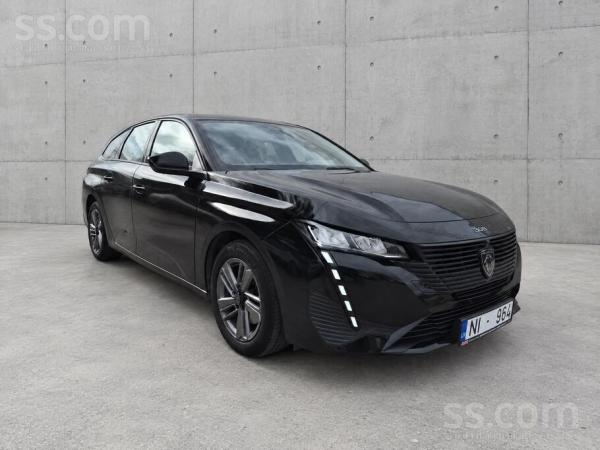 Melns Peugeot 308 2022 Rīga, ar dzinēja tilpumu 1.50 L un nobraukumu 70 tūkst. km par 12800 €, foto 3 vietnē AUTOMOTO.COM.LV