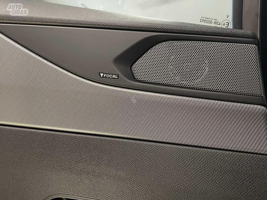 Melns Peugeot 308 2023 Viļņa, ar dzinēja tilpumu 1.20 L un nobraukumu 89 tūkst. km par 17900 €, foto 33 vietnē AUTOMOTO.COM.LV