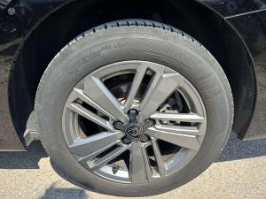 Black Peugeot 308 2023 in Vilnius, with an engine capacity of 1.20 L and mileage of 166 thousand km for 10647 €, photo 9 on AUTOMOTO.COM.LV