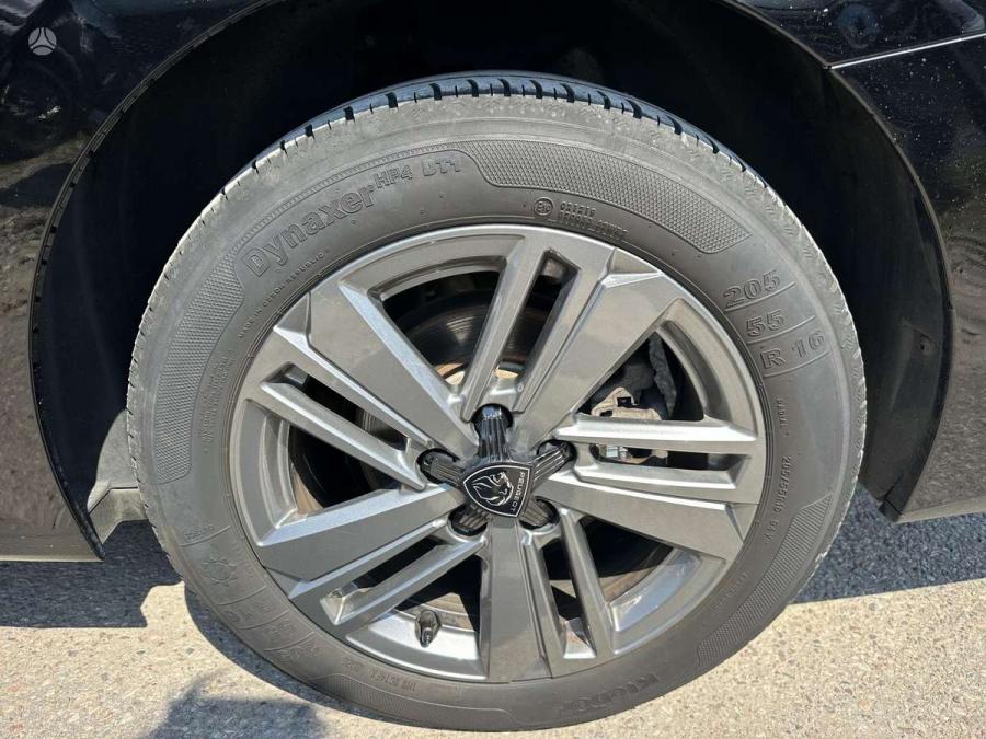 Black Peugeot 308 2023 in Vilnius, with an engine capacity of 1.20 L and mileage of 166 thousand km for 10647 €, photo 9 on AUTOMOTO.COM.LV